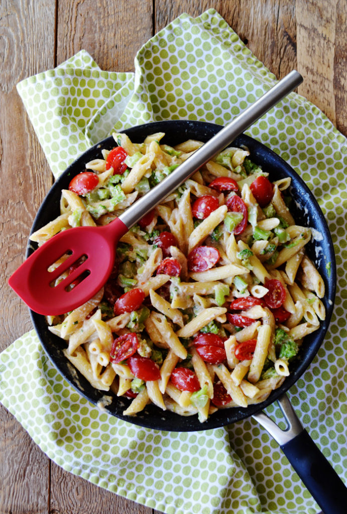 Simple Margherita Penne Pasta - The Modern Dad